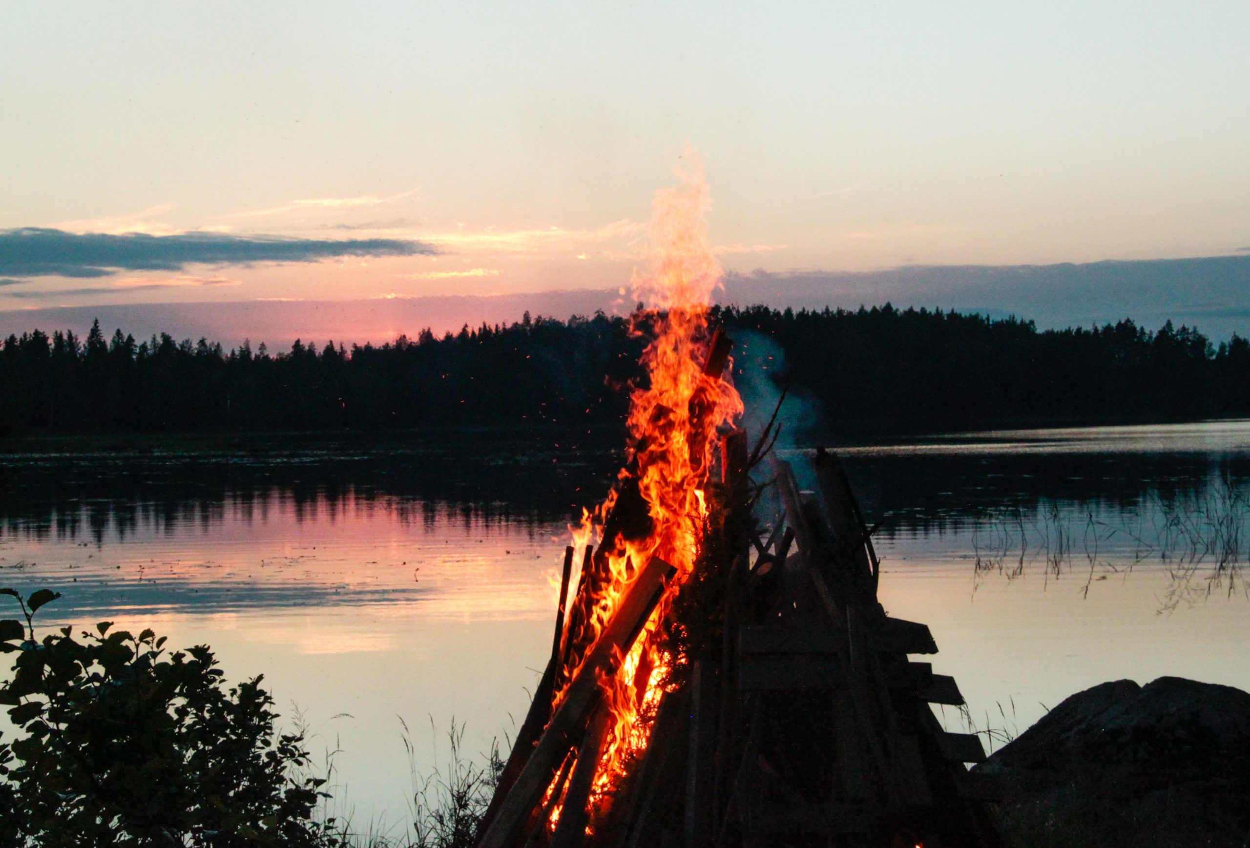 Midsummer opening times - Beweship