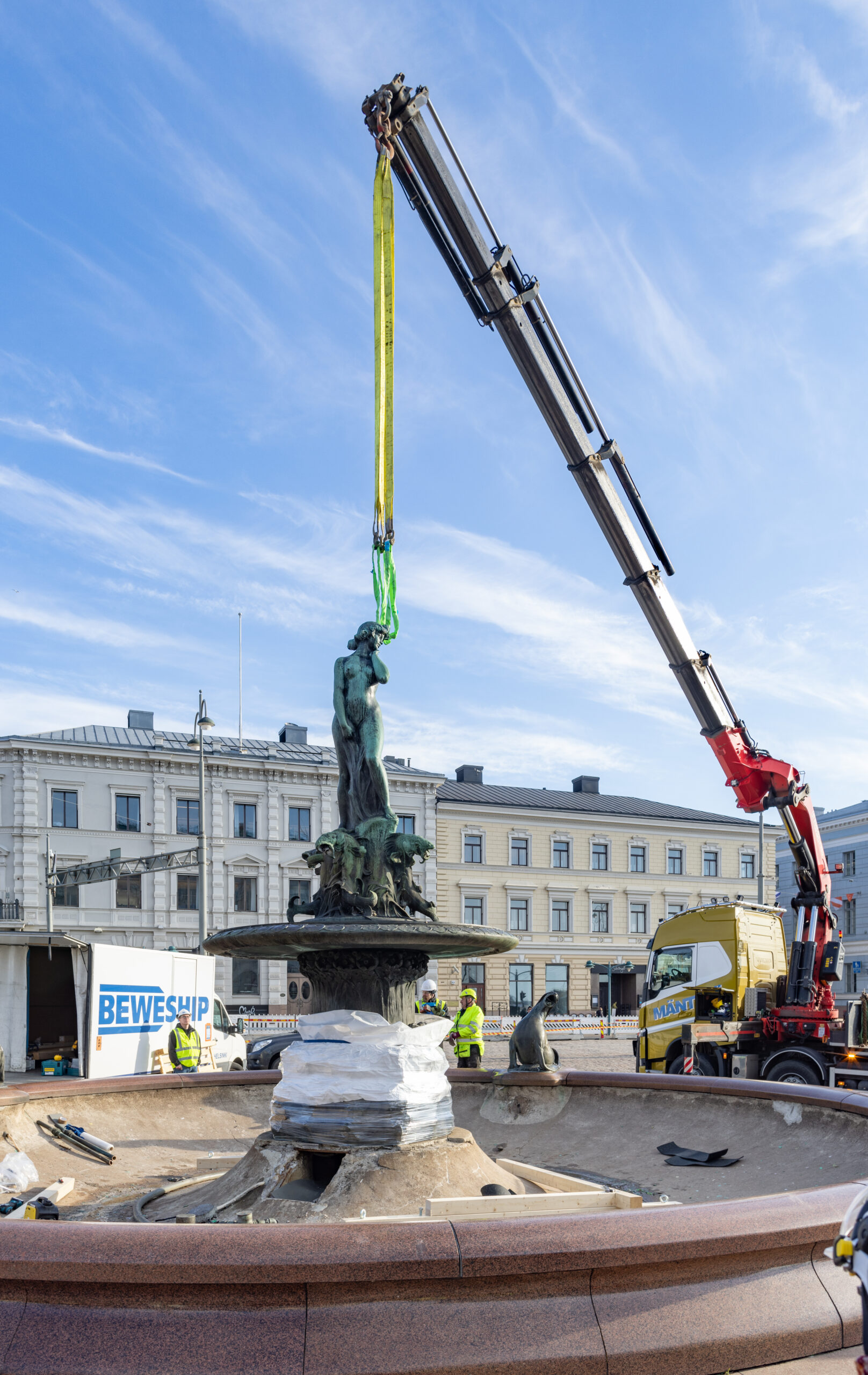 Beweship coordinated the transfer of 115-year-old Havis Amanda ...